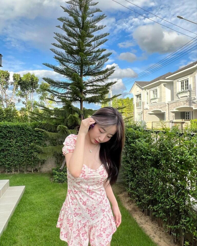 น้องฮาย highsstn สาวหน้าม้าที่พาเสียว ทะลุปรอท 18+