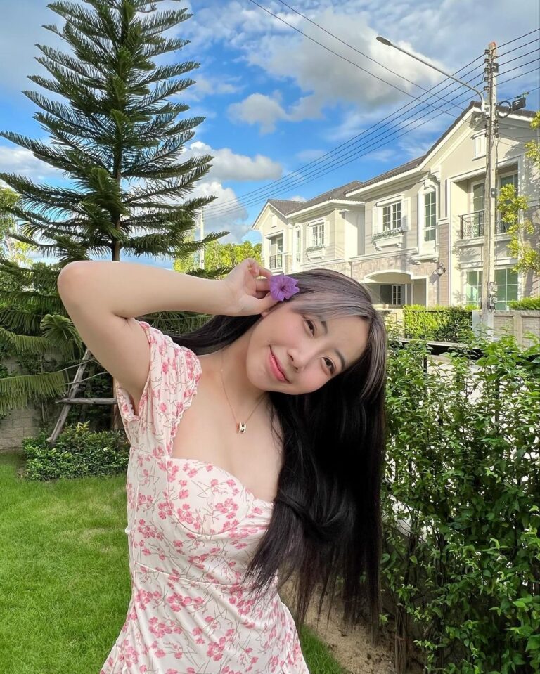 น้องฮาย highsstn สาวหน้าม้าที่พาเสียว ทะลุปรอท 18+